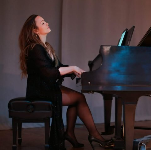 Jennifer Reason | Sacramento pianist